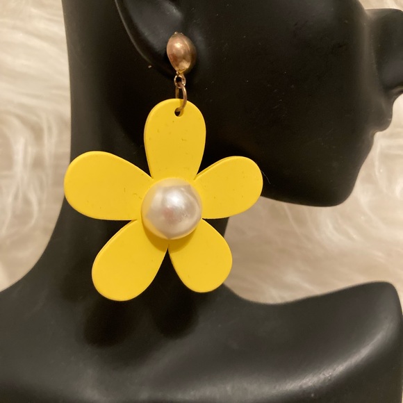 Jewelry | Daisy Flower Earrings | Poshmark